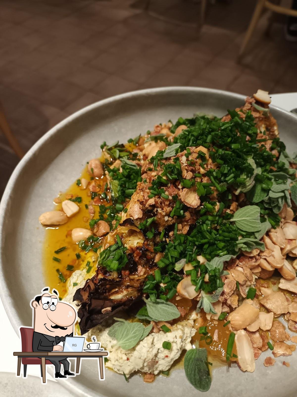 Kubri, Paris, Filles du Calvaire - Restaurant menu, prices and reviews