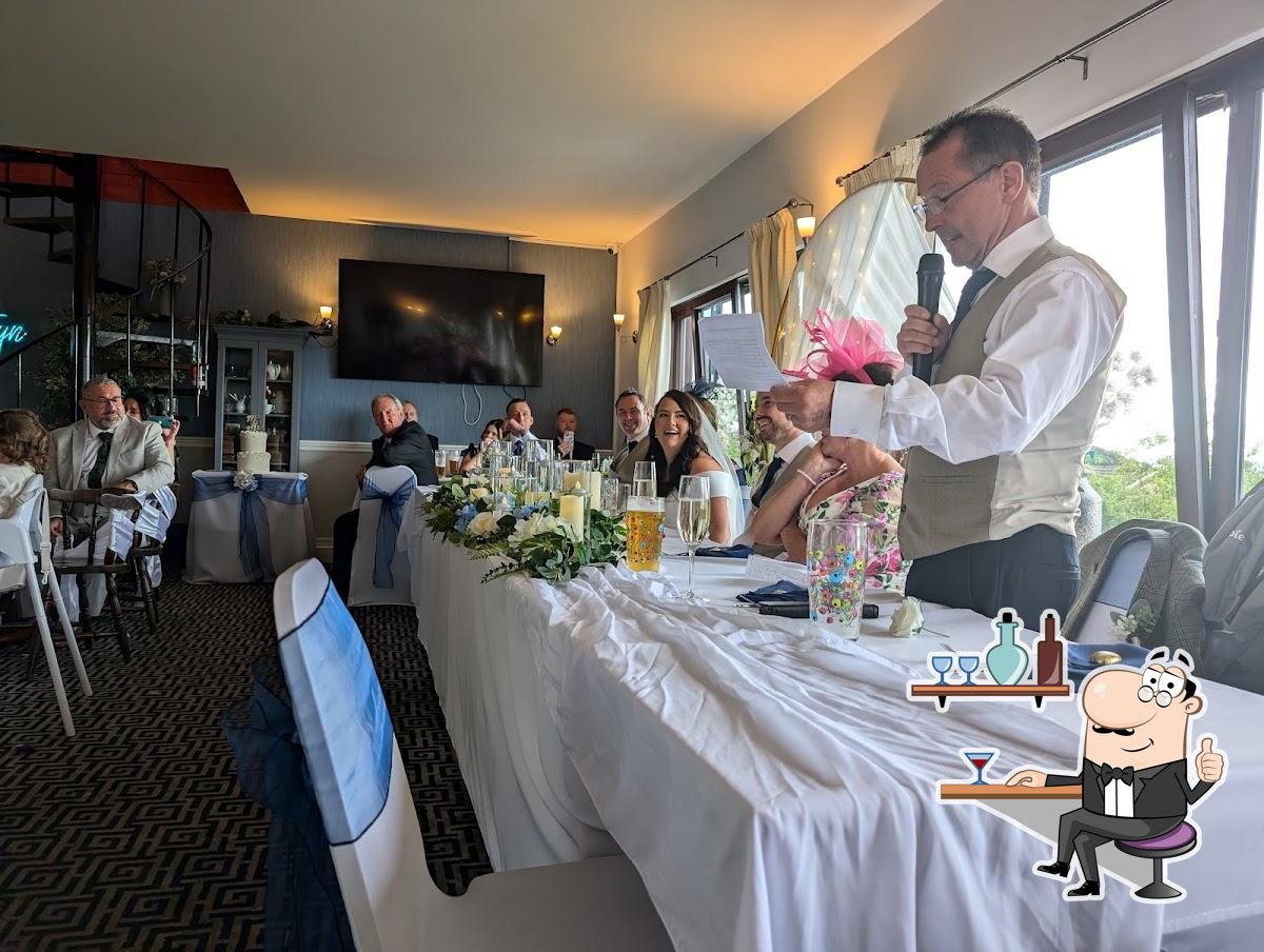 The Tyn, Port Talbot - Restaurant menu, prices and reviews