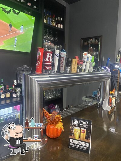 The Loaf N' Ale Pub Kingston, Kingston - Restaurant menu, prices and ...