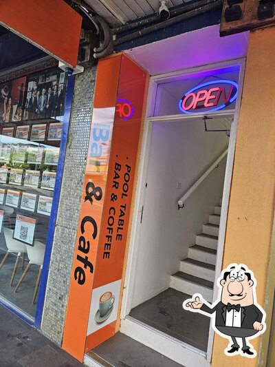 LUCKY BAR & CAFE, Sunshine - Restaurant menu, prices and reviews