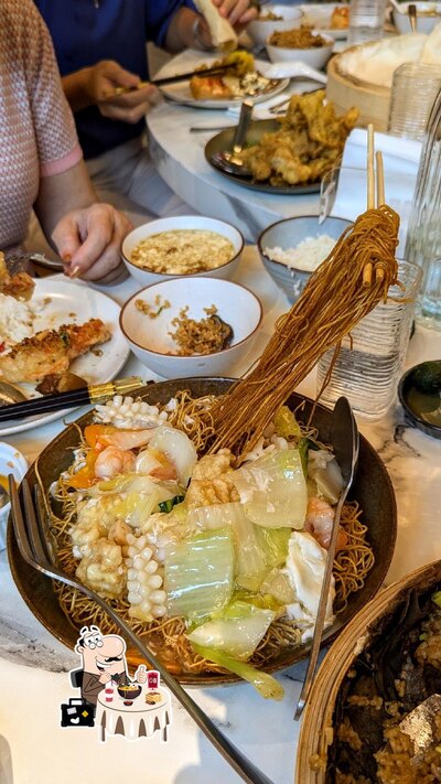 Grand House - Wilson, Manila - Restaurant menu, prices and reviews
