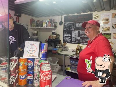 Mario's Snack Cart, Borehamwood - Restaurant menu, prices and reviews