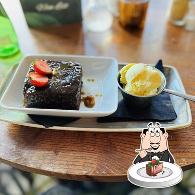 The Queen Vic, Exmouth - Restaurant menu, prices and reviews