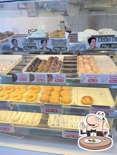 P. Donuts Cubao, Quezon City - Restaurant menu, prices and reviews