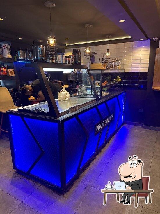 PROTEINBAR - BOURGOGNE, Casablanca - Speisekarte, Preise und Bewertungen