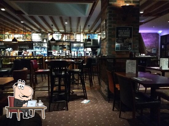 The Six Gold Martlets - JD Wetherspoon, Burgess Hill - Restaurant menu ...