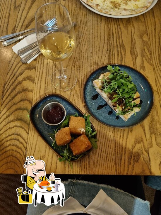 The Hyndburn Bridge, Accrington - Restaurant menu, prices and reviews