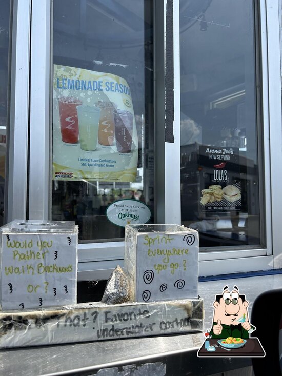 Aroma Joe's Drive-Thru, Brunswick - Menú del restaurante, precios y reseñas