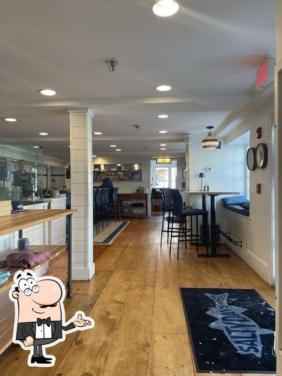 Salty Days Fish Co., Cohasset - Restaurant menu, prices and reviews