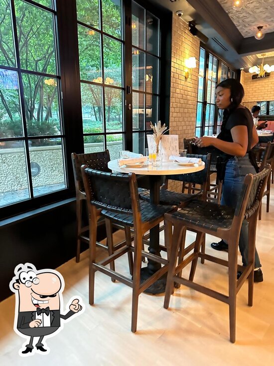 Lady May Chicago, Chicago, Grand - Restaurant menu, prices and reviews