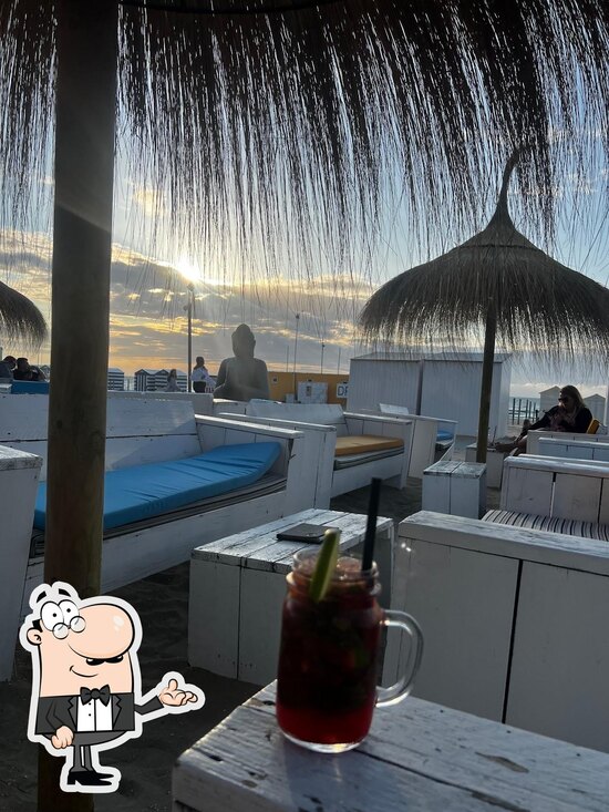 Playa Tropical Beach Bar, De Panne - Restaurant menu, prices and reviews