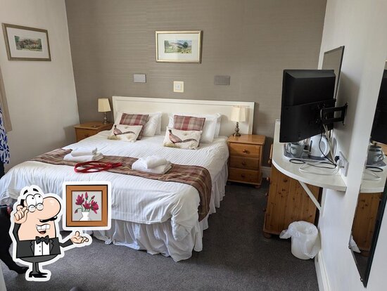 The Fox & Hounds Inn & Glamping Pods, Danby - Restaurant menu, prices ...