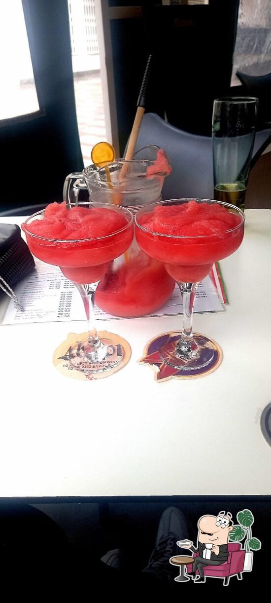 Colours Irish Bar, Torremolinos - Restaurant menu, prices and reviews