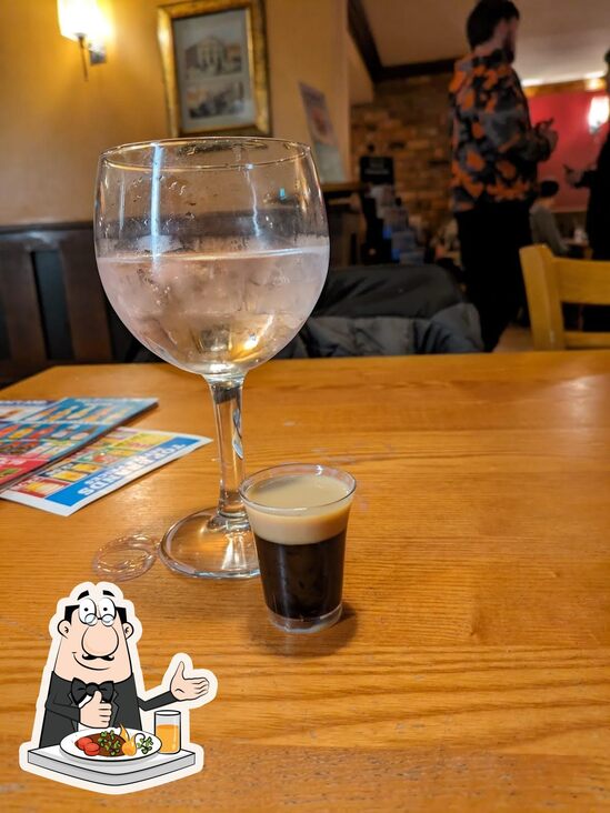 The Gold Cape - JD Wetherspoon, Mold - Restaurant menu, prices and reviews