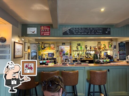 The Pheasant Inn, Toddington - Restaurant menu, prices and reviews