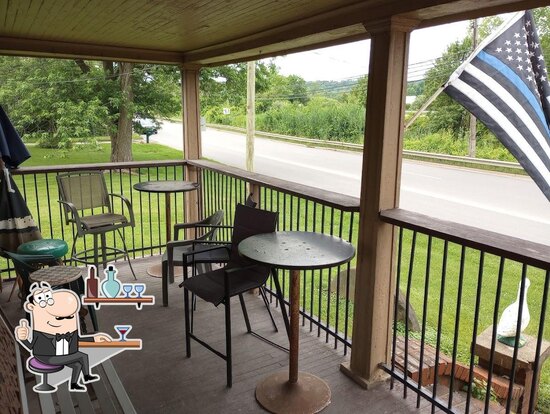 Valley Tavern Grille, Valley View - Restaurant menu, prices and reviews