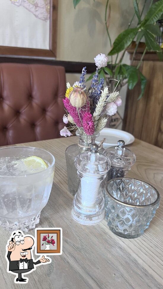 The Shoe Inn, Droxford - Restaurant menu, prices and reviews