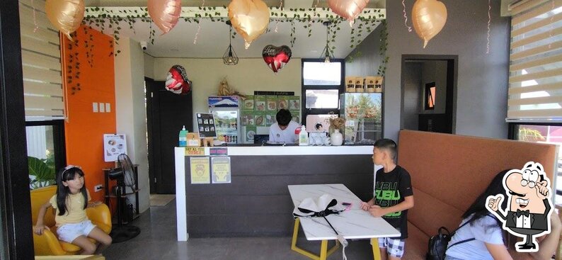 Blez Cafe, Valencia City - Restaurant menu, prices and reviews