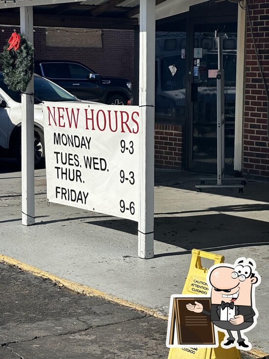 Wilson's Curb Market, Clinton - Restaurant menu, prices and reviews