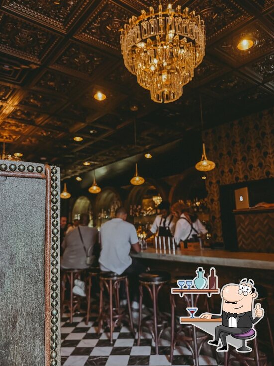Revolver, Chicago, Division - Restaurant menu, prices and reviews