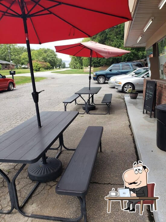 JACKSON'S B-B-QUE CORNER, Union Point - Restaurant menu, prices and reviews