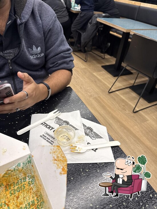 Wingstop Clapham, London - Restaurant menu, prices and reviews