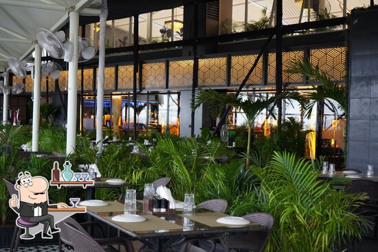 Sky Deck, Pune - Restaurant menu, prices and reviews