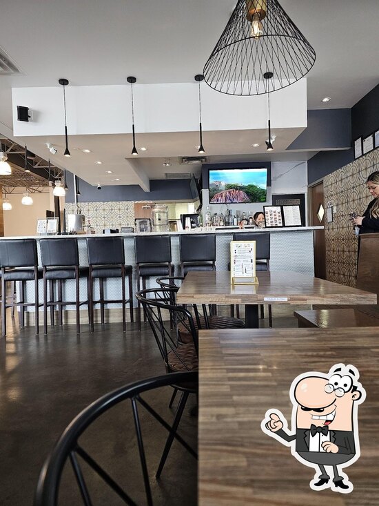 Viet Lounge, Calgary - Restaurant menu, prices and reviews