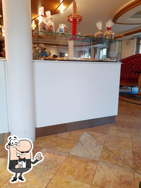 Konditorei Eisdiele Marlù, Bruneck - Restaurant menu, prices and reviews