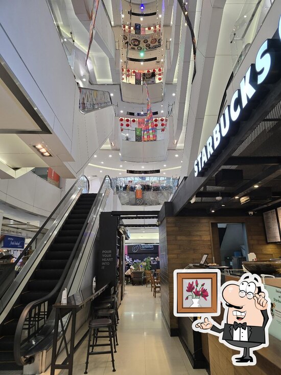 Starbucks Coffee (Platinum Fashion Mall) basement, Bangkok ...