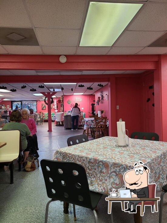 Cake Lady Cafe, Fort Lawn - Restaurant menu, prices and reviews