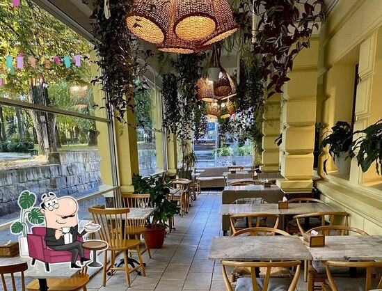 Café Central, Chisinau - Restaurant menu, prices and reviews