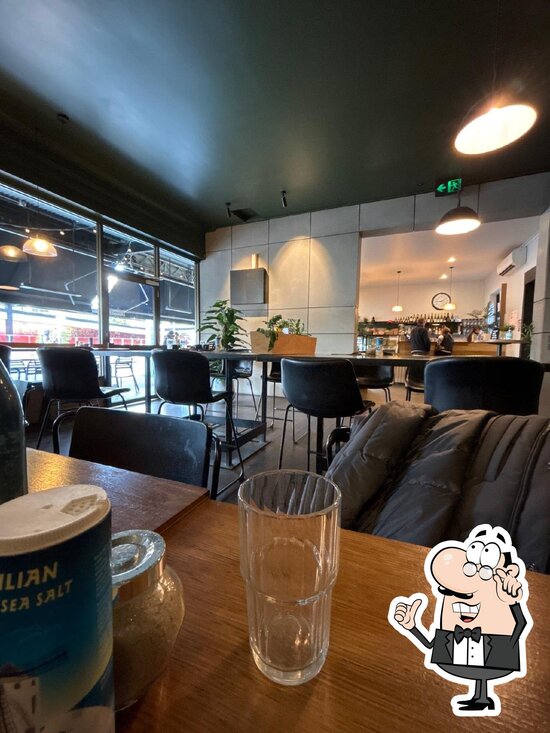 Benny & Me, Essendon - Restaurant menu, prices and reviews
