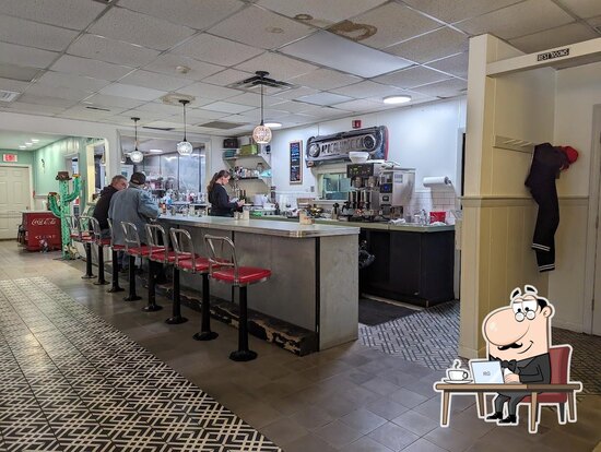 Shady Acres Diner, Foster - Restaurant menu, prices and reviews