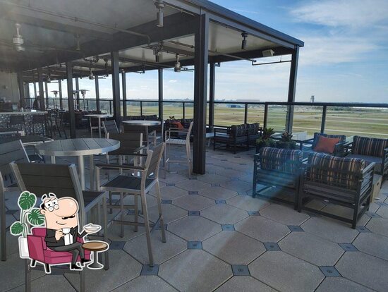 Runway Rooftop Bar & Grill, Melbourne - Restaurant menu, prices and reviews