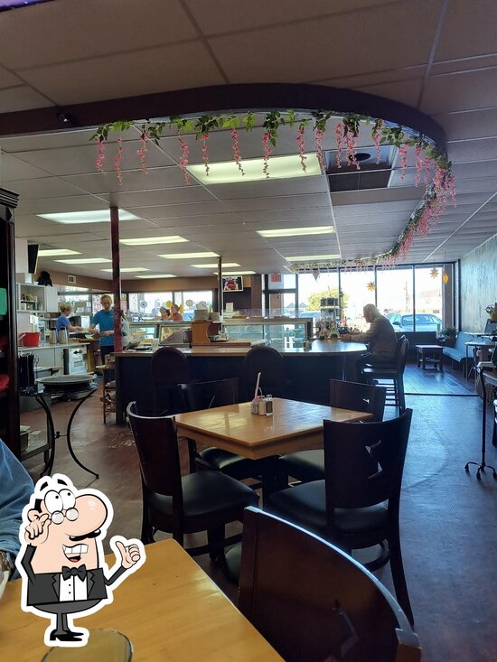 Le Chantilly, Albuquerque - Restaurant menu, prices and reviews