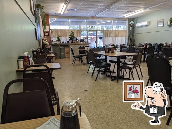The Dewberry Cafe, Columbus - Restaurant menu, prices and reviews
