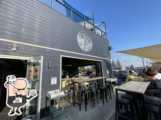 The Falls Taphouse, Klamath Falls - Restaurant menu, prices and reviews