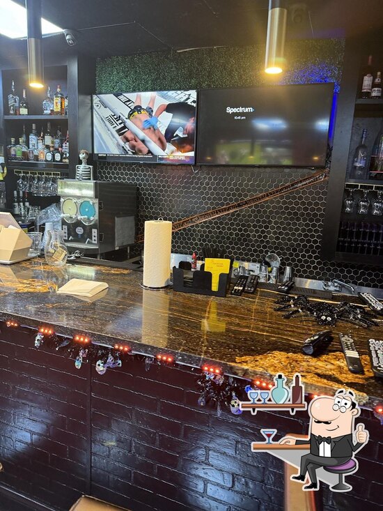 Wing Castle, Lewisville - Restaurant menu, prices and reviews