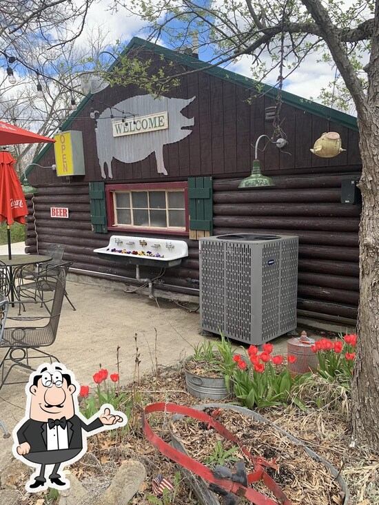 Pig Out Pizza, Butler - Restaurant menu, prices and reviews