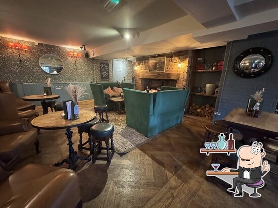 The Bear, Esher - Restaurant menu, prices and reviews