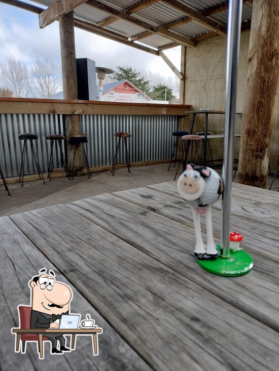 Halcombe Tavern, Halcombe - Restaurant menu, prices and reviews