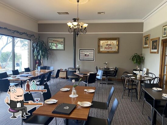The Blacksmith's Inn, One Tree Hill - Restaurant menu, prices and reviews