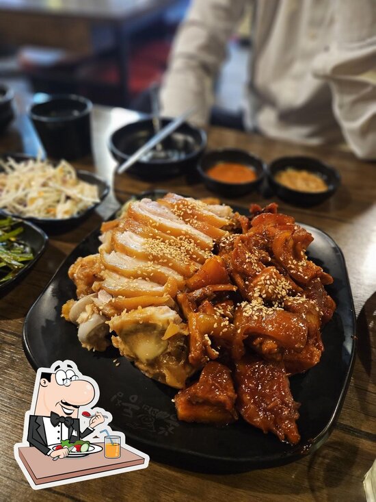 족과의 동침, Seoul, Samgakji - Restaurant menu, prices and reviews