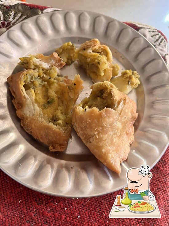 Dhirubhai Dhamtari Moong Bada, Raipur - Restaurant menu, prices and reviews