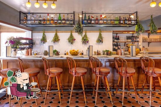 Bacari Sherman Oaks, Los Angeles - Restaurant menu, prices and reviews