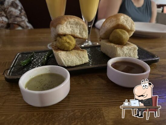 The Royale Restaurant, Carle Place - Restaurant menu, prices and reviews