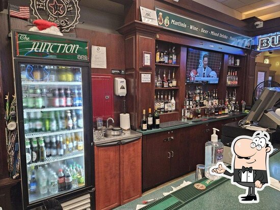 The Junction Bar, Secaucus - Restaurant menu, prices and reviews