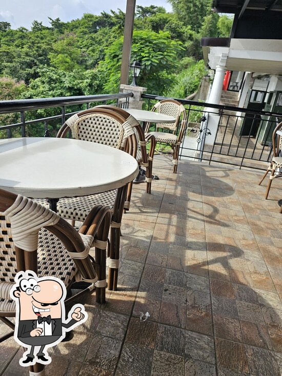 Escalera Cafe, Binangonan - Restaurant menu, prices and reviews