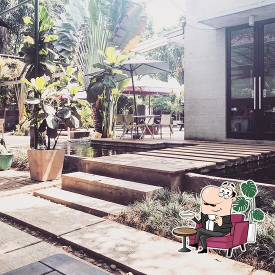 Moss Cafe, Jakarta - Restaurant menu, prices and reviews